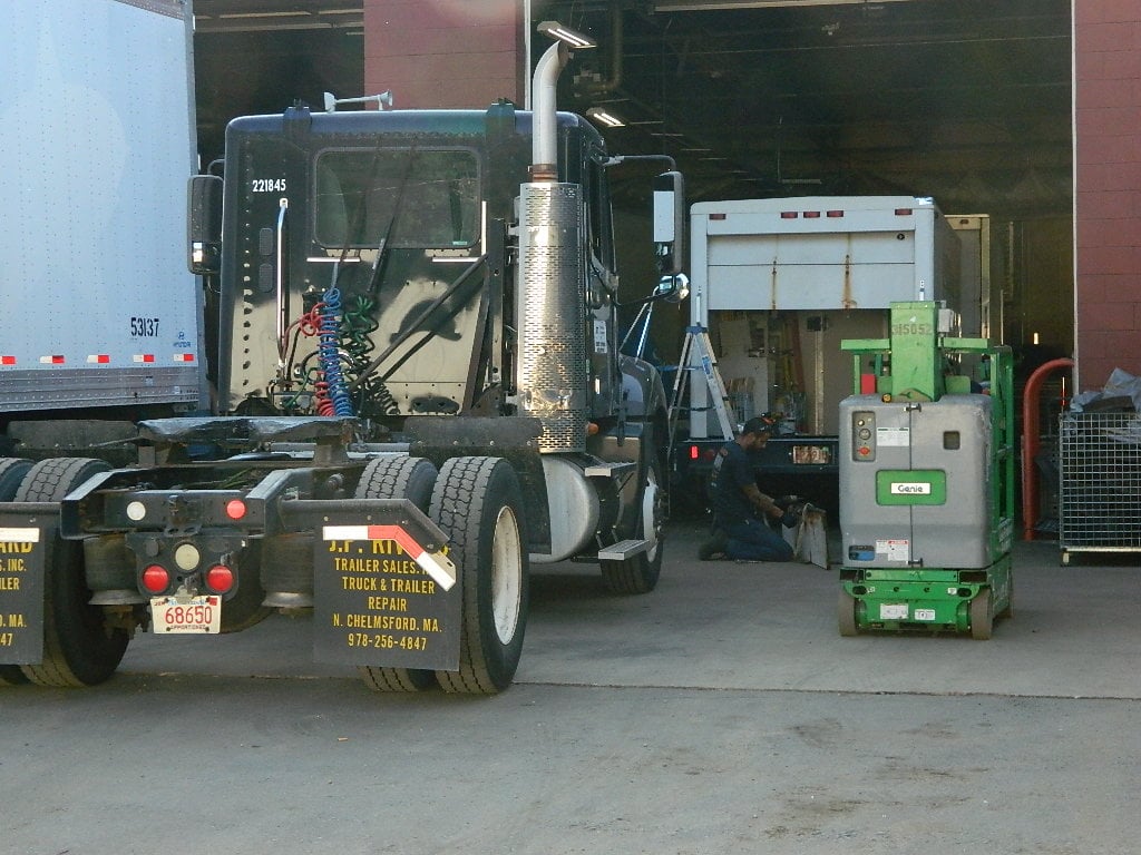 JP Rivard Trailer Sales Inc | Service